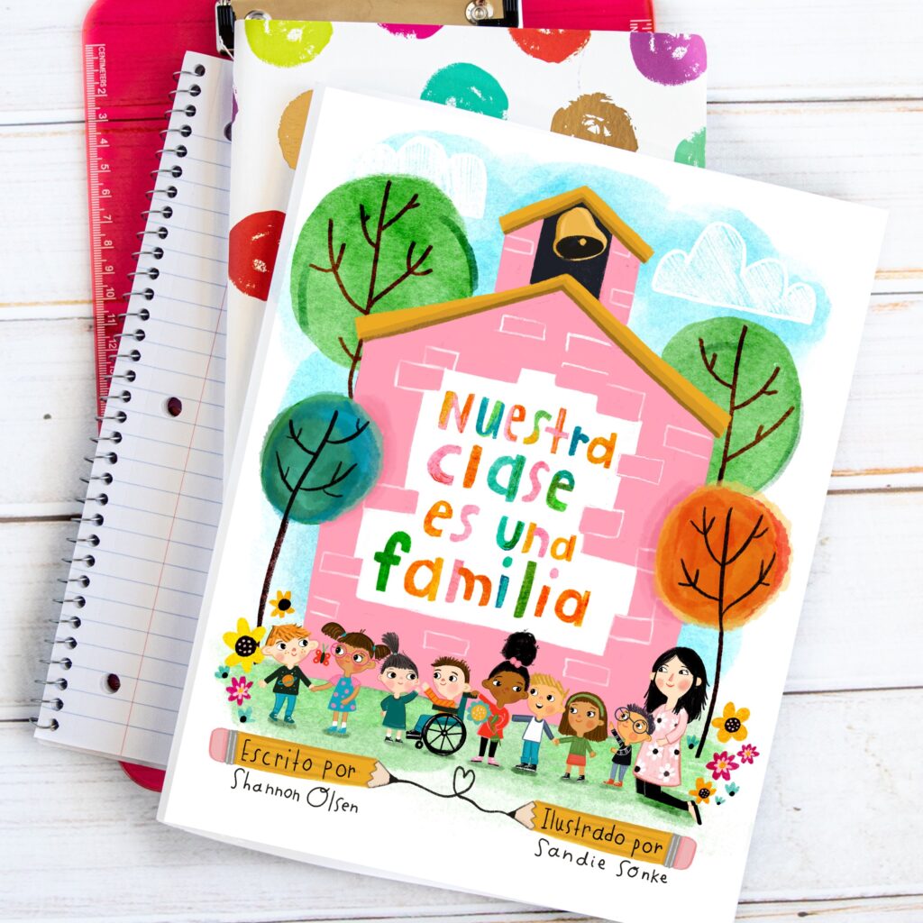 Nuestra clase es una familia (Spanish Edition) - Life Between Summers